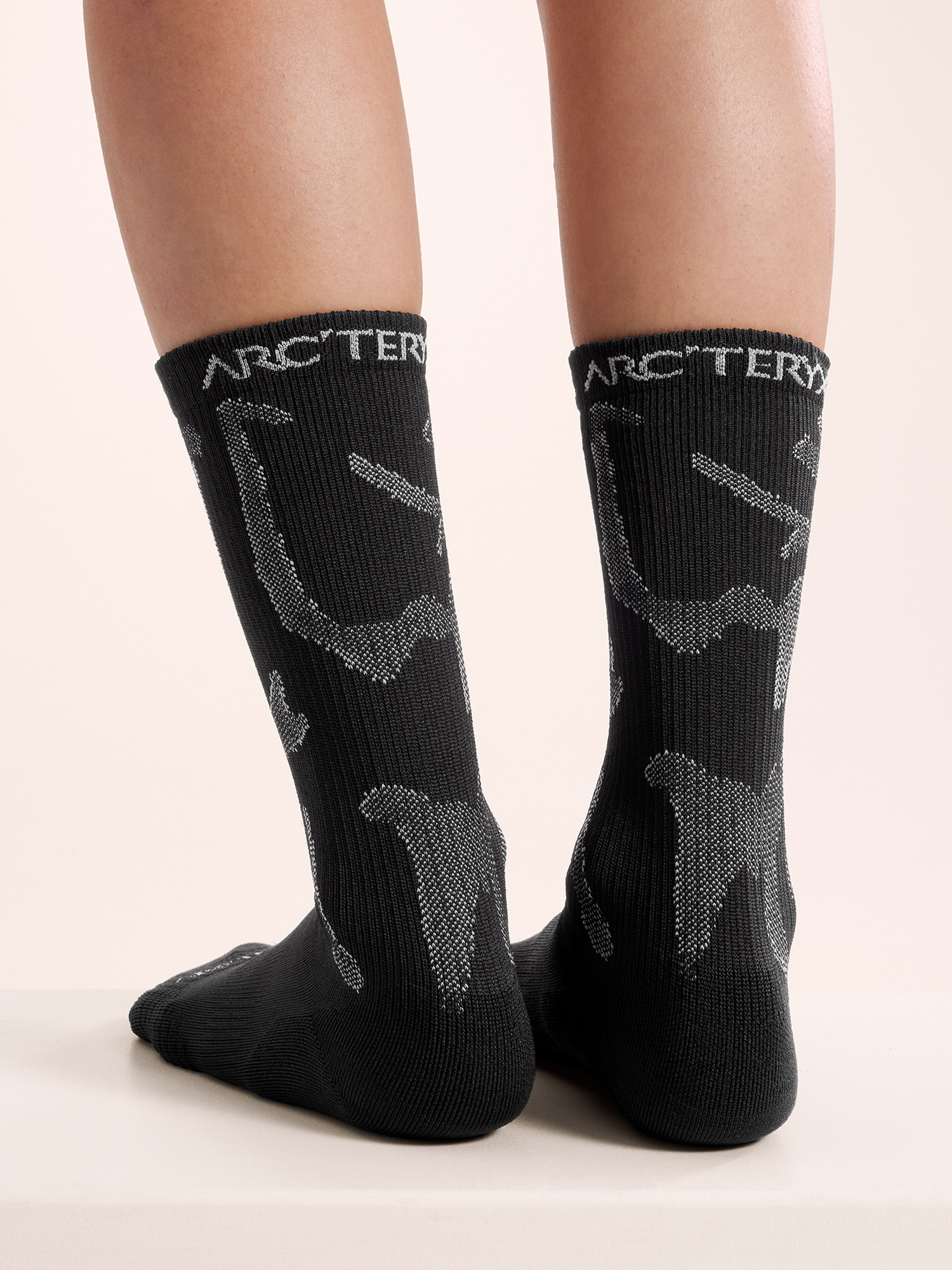 Synthetic Mid Grotto Sock | Arc'teryx United States