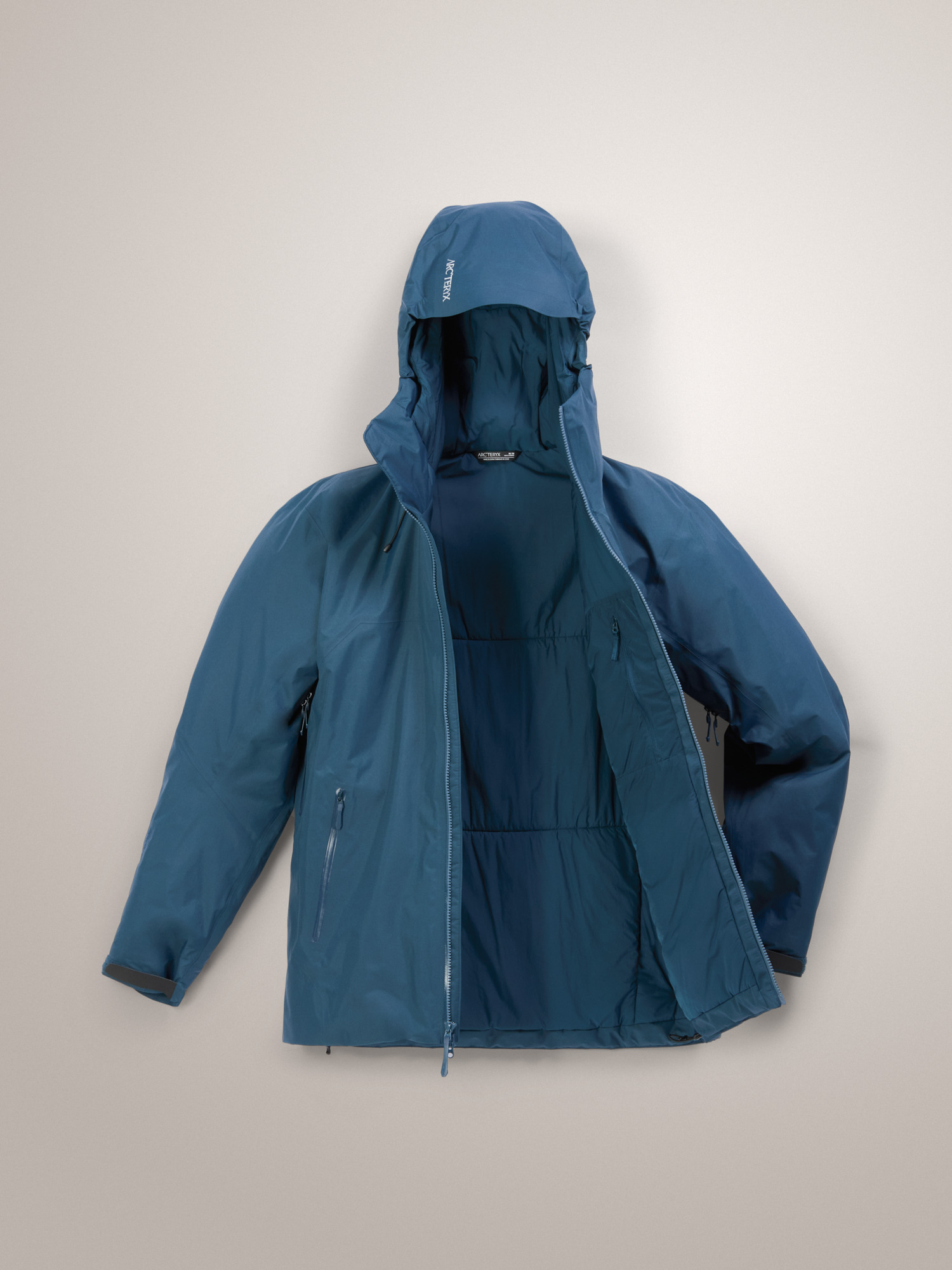 Beta Insulated Jacket Men's | Arc'teryx Canada