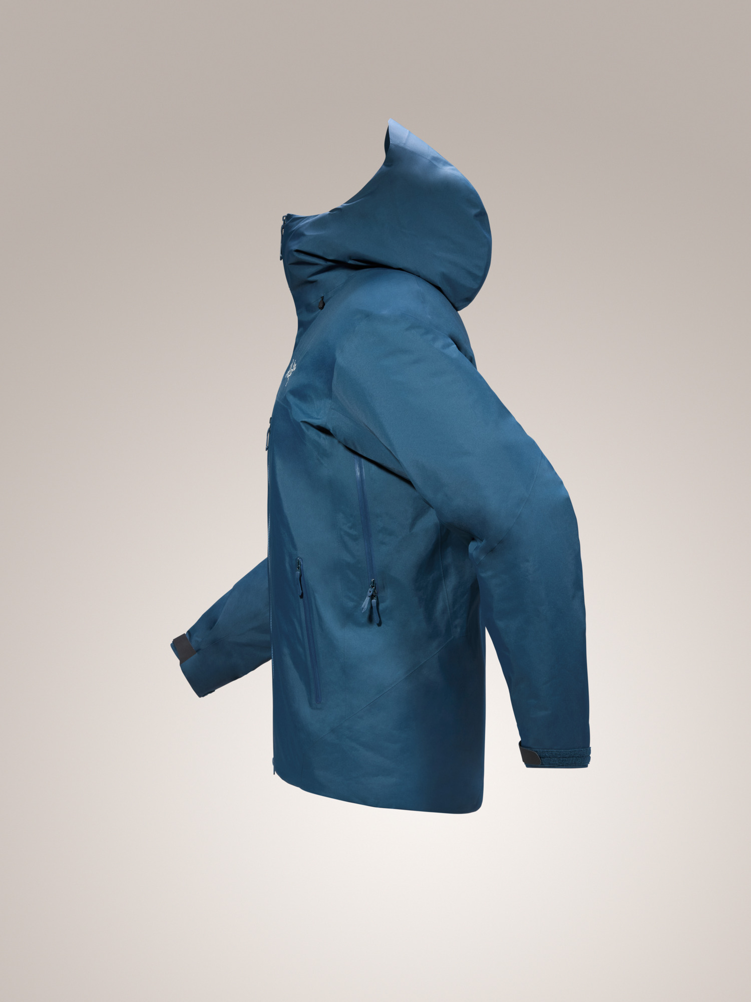 Beta Insulated Jacket Men's | Arc'teryx Canada