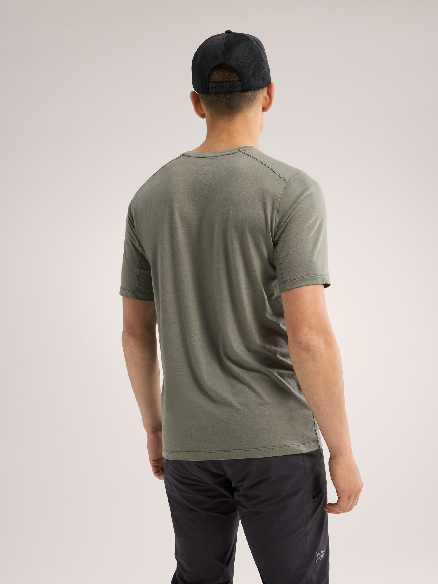 Ionia Merino Wool Arc'Word Logo Shirt SS Men's | Arc'teryx